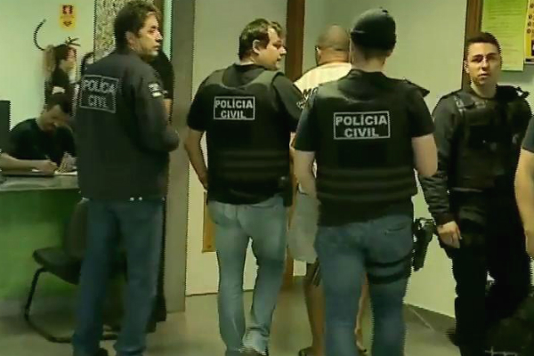 Motorista De Deputado é Preso Em Operação Contra O Tráfico No Df Sbt