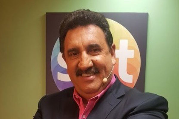 Ratinho vira ator e aparece de barba e cabelo branco para filme - SBT