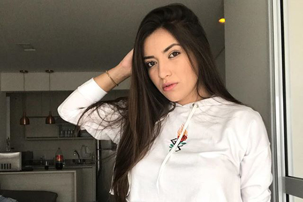 SBT TV | Loiríssima! Dani Russo radicaliza visual e fica ainda mais bonita