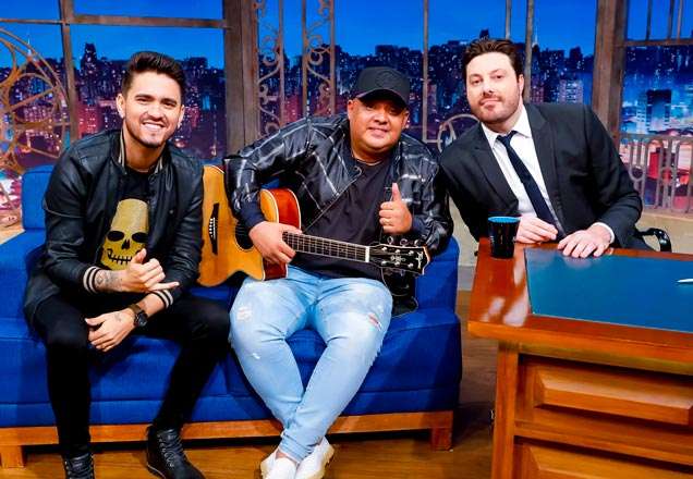 Sbt Tv Danilo Gentili Entrevista A Dupla Humberto E Ronaldo Nesta Quarta