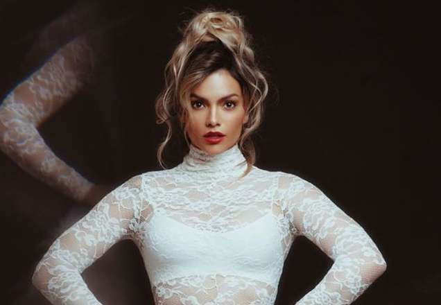 SBT TV | Kelly Key volta ao mundo da música e lança álbum com antigos ...