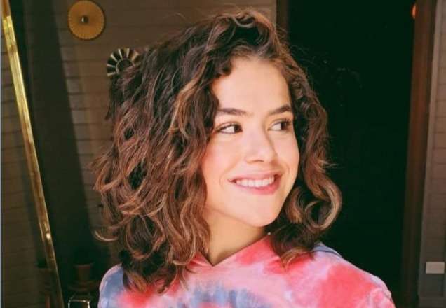 Maisa revela situação hilária que viveu com o pai e arranca risadas - SBT