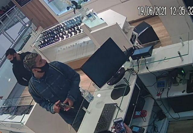 Homens Que Roubaram Joalheria São Presos Em Sp Brasil Sbt News