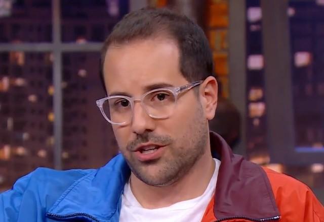 SBT TV | Paulo Mathias sobre as brigas no Morning Show: \"O clima tenso ...