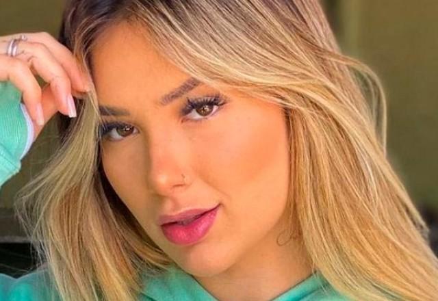 SBT TV | Virginia Fonseca sensualiza e compartilha clique com decote ousado
