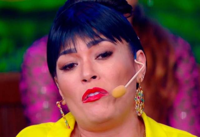 Milene Pavorô responde pergunta indiscreta: "Não se toca" - SBT