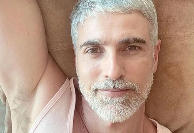 SBT TV | Fãs especulam novo affair de Reynaldo Gianecchini com médico