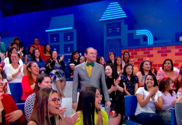 SBT TV | Marquito comove auditório e reação surpreende: \"Passa no RH\"