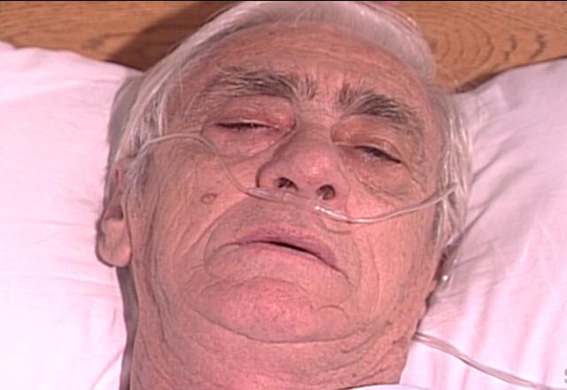 SBT TV | Basílio morre no hospital após ataque de Amparo e alerta Rodrigo