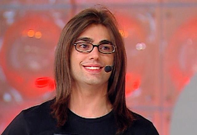 Relembre a participação do Tayrone no Rola ou Enrola - SBT