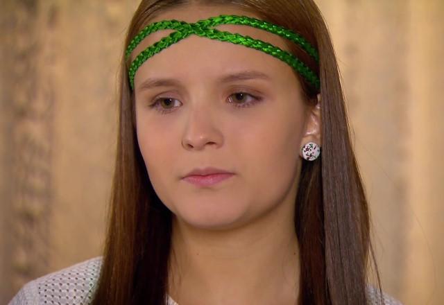 SBT TV | Assista hoje (14): Isabela confessa que está gostando de Téo