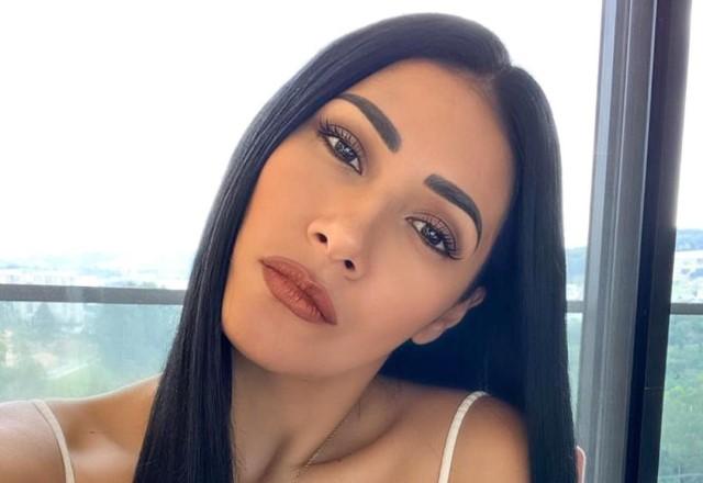 Simaria surge de lingerie e comemora chegada dos 41 anos: "Simplicidade ...