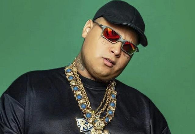 SBT TV | MC Ryan SP mostra detalhes de sua nova mansão: \"Tudo pode ...