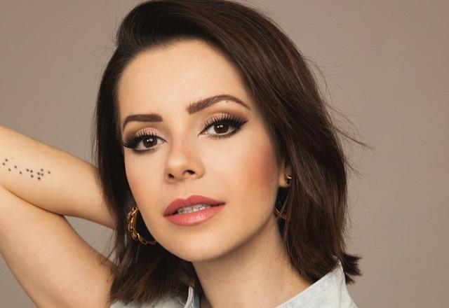 SBT TV | Sandy completa 41 anos e faz reflexão: \"A vida é bem linda\"