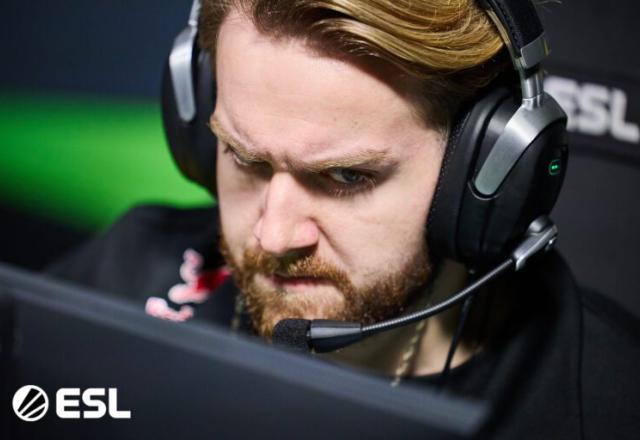 CS2: NiKo consegue 4 kills de Eagle nos playoffs da EPL S19 - SBT