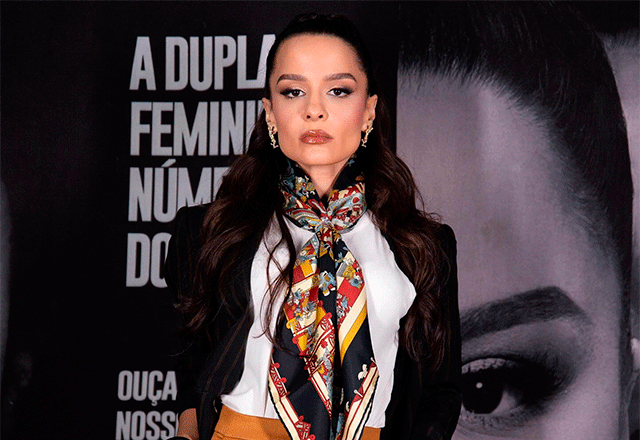 SBT TV | Maiara muda de visual novamente e transformação impressiona