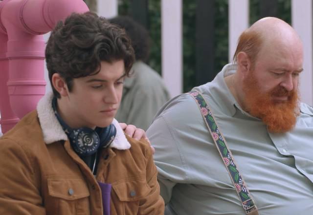 SBT TV | Nesta sexta-feira (03), César faz Thomas ser preso pela polícia