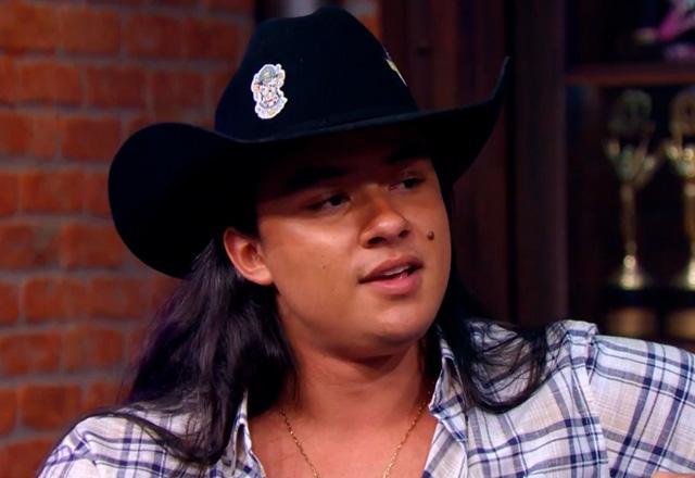 SBT TV | Gabriel Vitor, dos \"Agroboy\", anuncia pausa nos palcos para tratar saúde mental